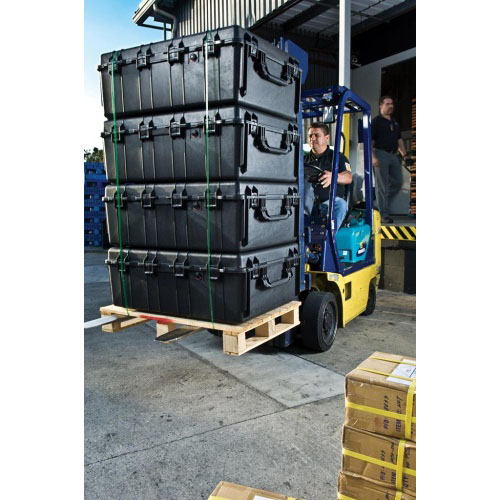 Peli 1730 Transport Case - Free UK Delivery | Peli Cases UK